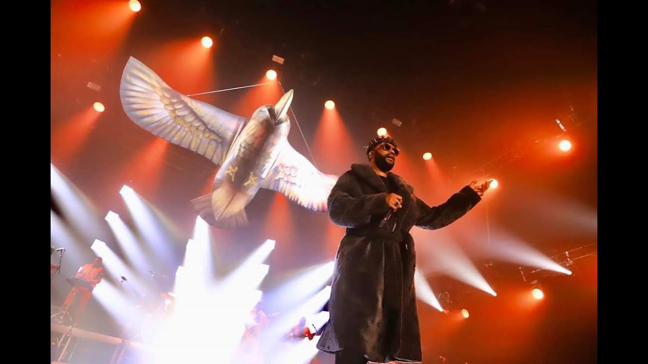 FALLY IPUPA CONCERT BERCY ACCORHOTELS ARENA LIVE 28 FEVRIER 2020 - YouTube