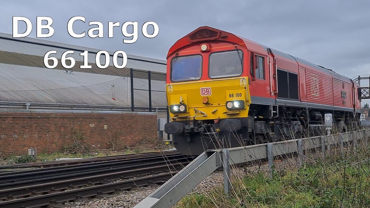 DB Cargo Class 66 passing Gillingham train maintenance depot. - YouTube