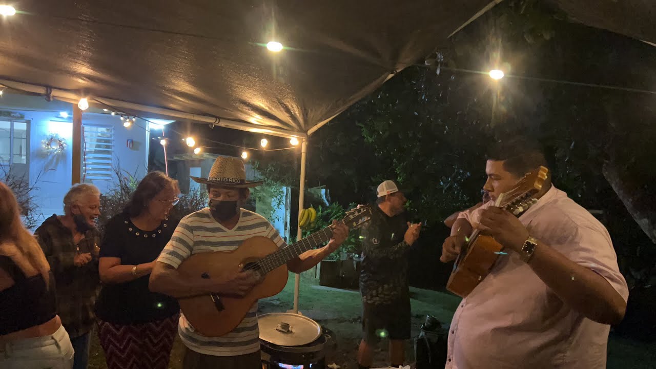 Parranda Puertorriqueña! En Casa de Pacheco! De parte de @Elieloffroad ...