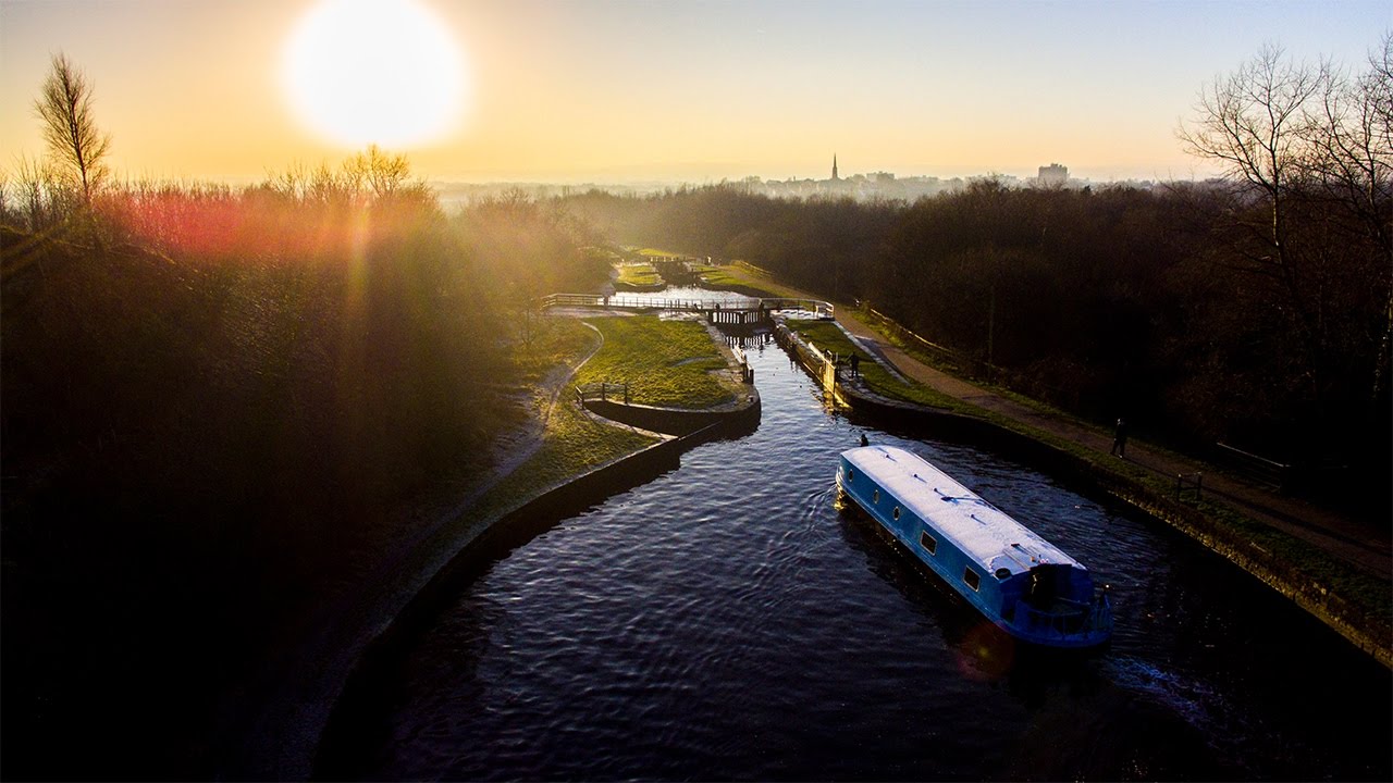 Rabbit rocks, Wigan canal and narrowboat shot with drone. - YouTube