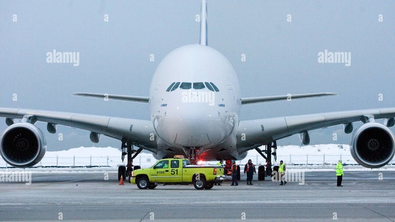 🔥The REAL Reason the Airbus A380 Was a MASSIVE Failure - YouTube