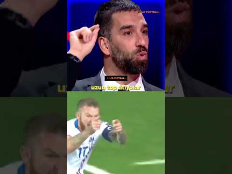 neden gülerek sahadan çıktı? Arda Turan, Türkiye–İzlanda maçı