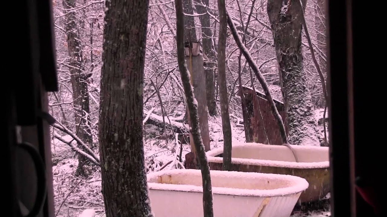 Luke warm tub - YouTube