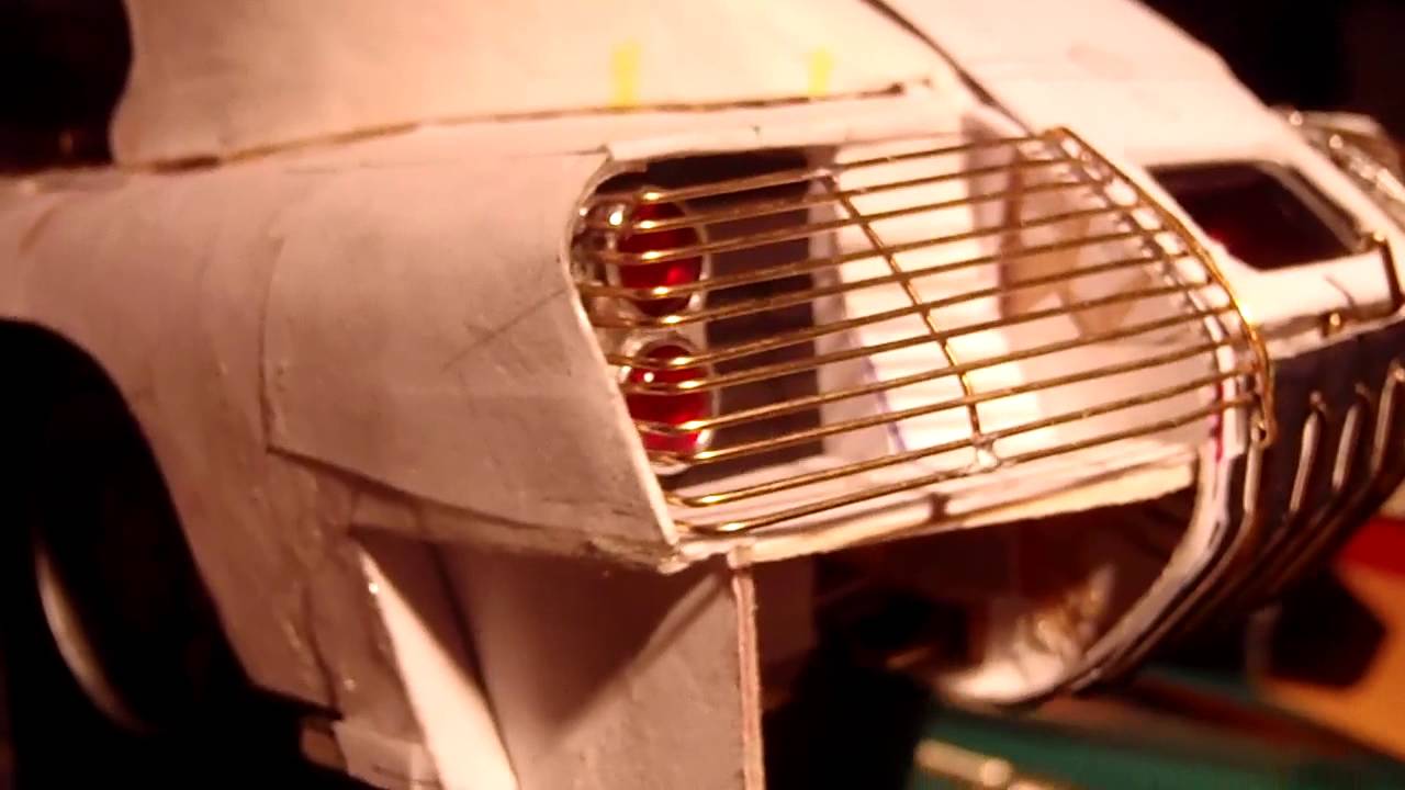 Paper model car: Mohs Ostentatienne Opera Sedan - Part 2 - YouTube