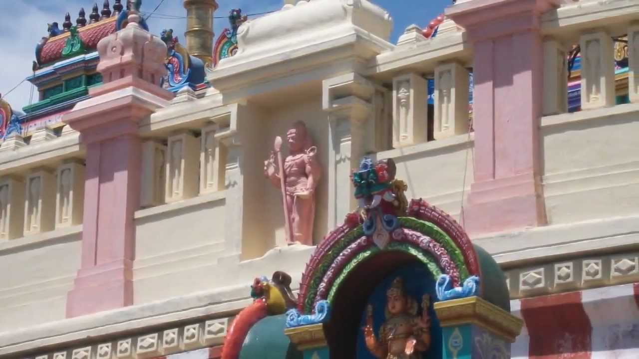 Kai Thalam Nirai Kani by Pithukuli Murugadas - YouTube