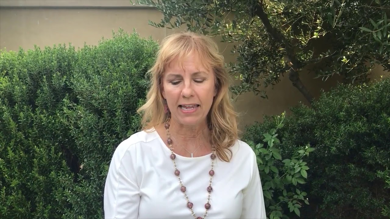 Why you should join Women's Council of Realtors - YouTube