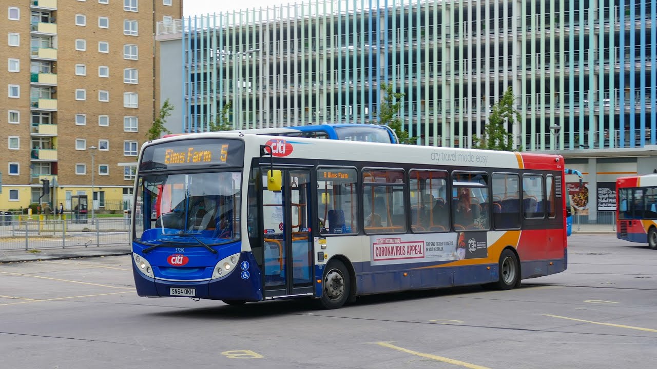 ADL Enviro200 SN64OKH: Flitwick 2 - YouTube