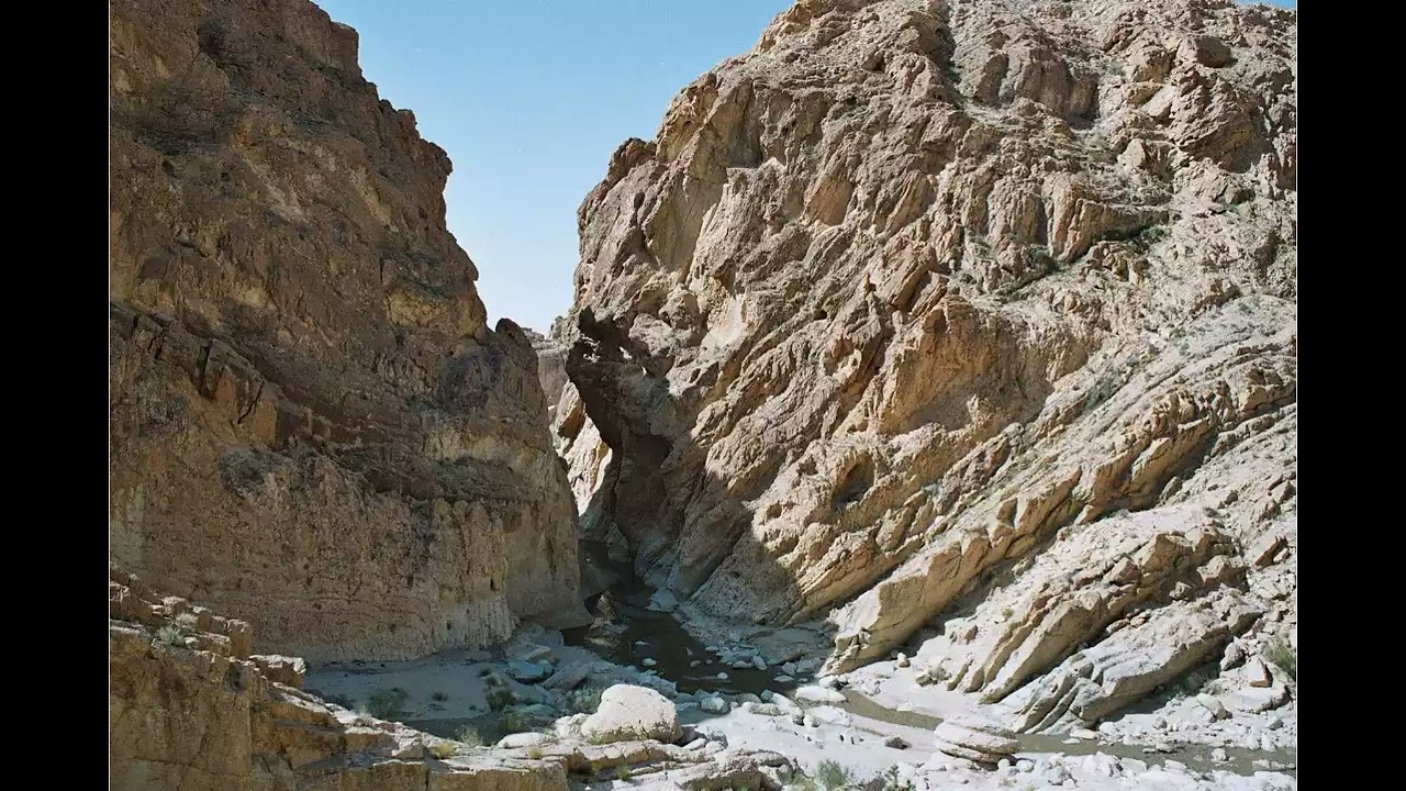 Metlaoui to Redeyef Tunisia - YouTube