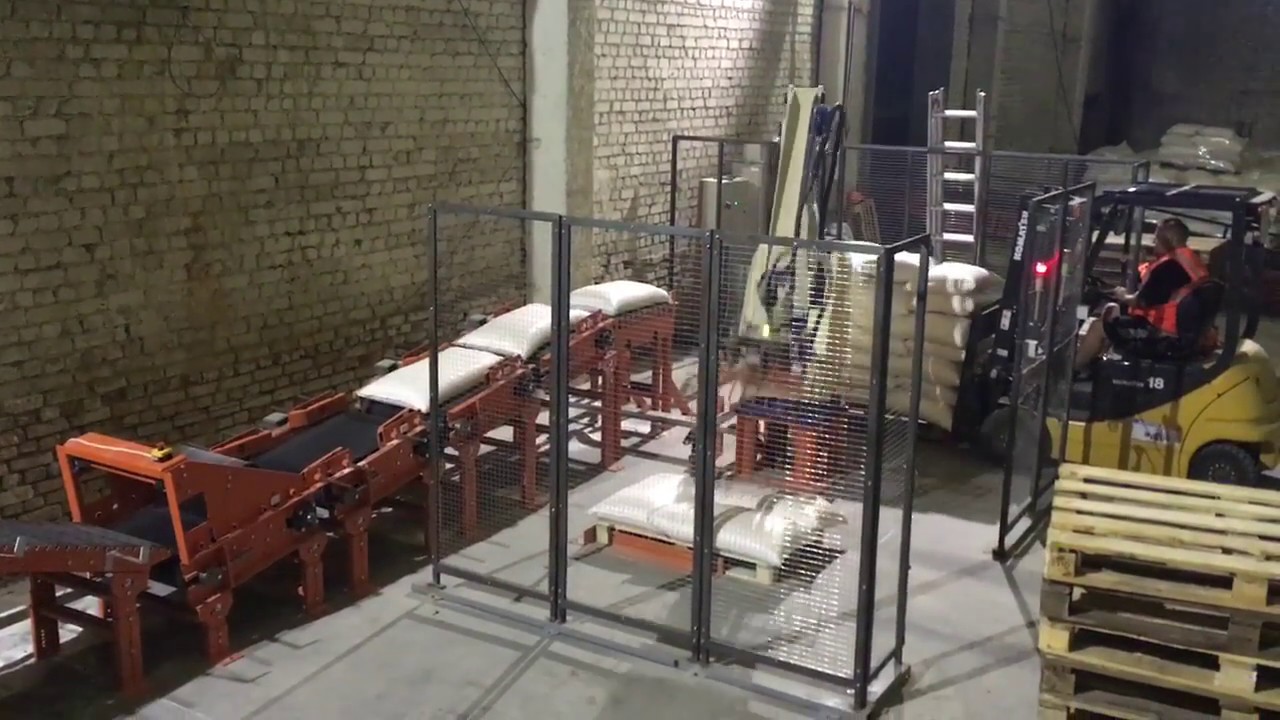 Робот паллетизатор FUJI EC 201 - YouTube