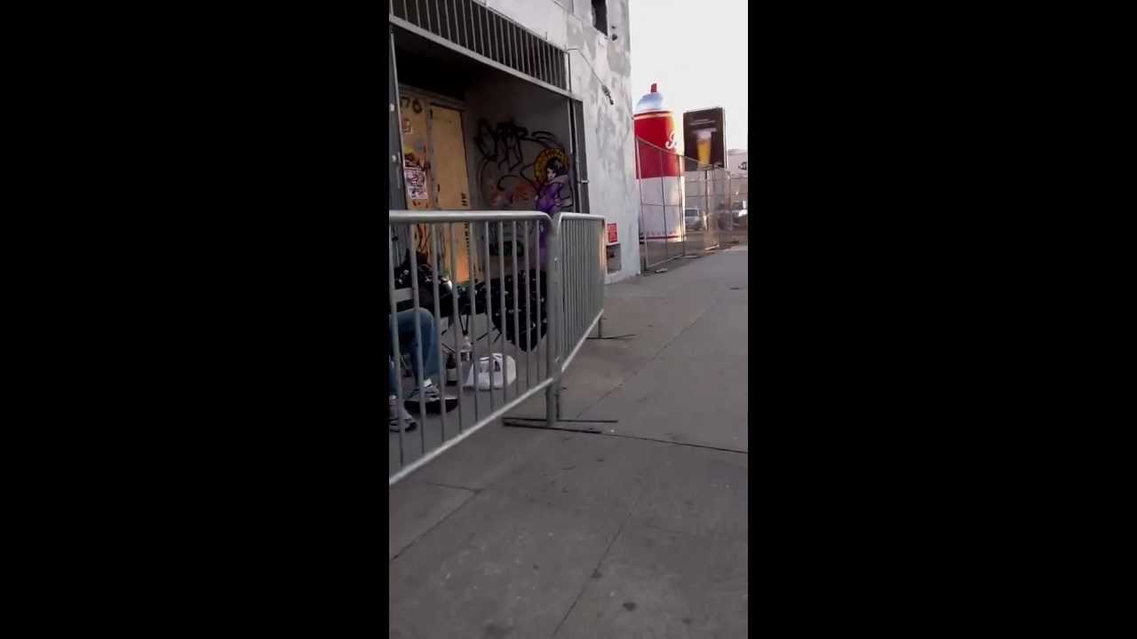 Walking with a peg leg - YouTube