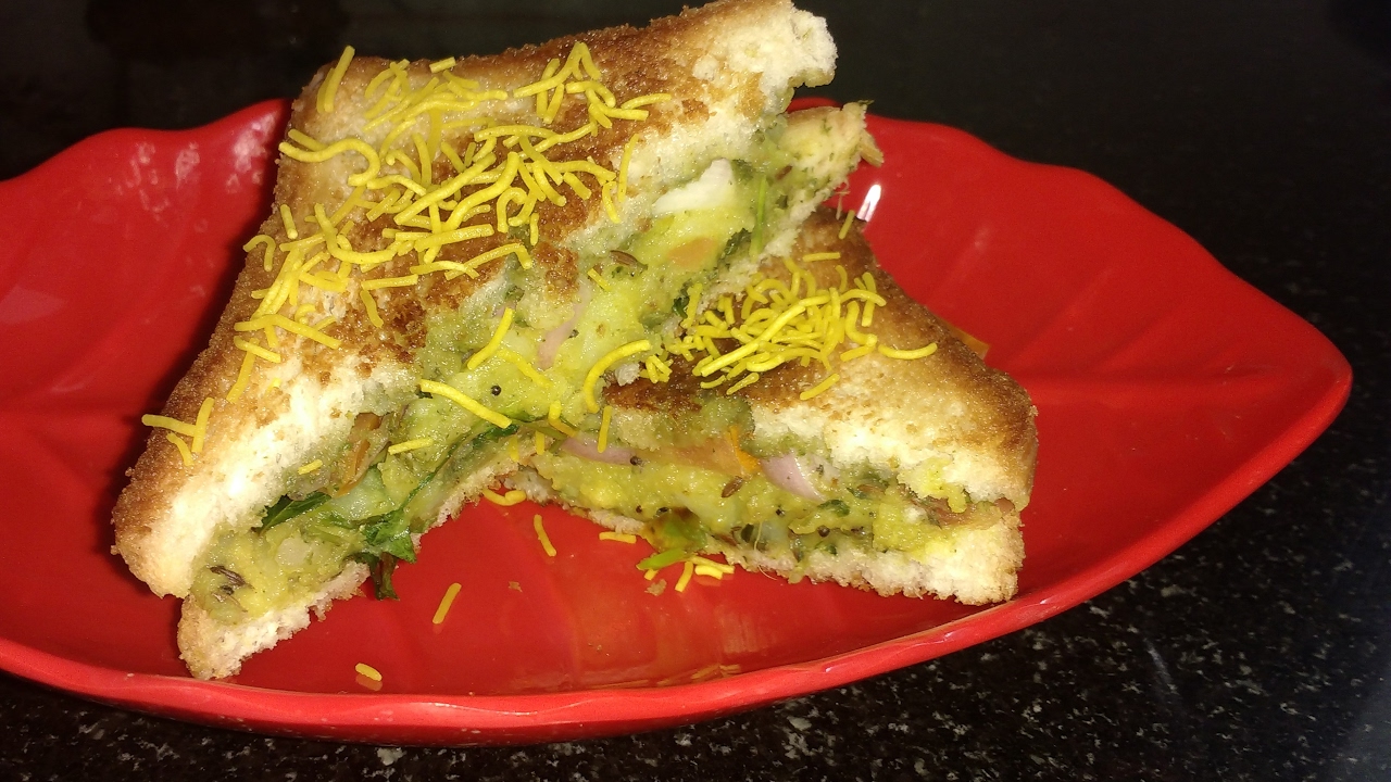 Aloo Sandwich|Potato sandwich|Mumbai Masala Toast |Kids Lunch Box ...