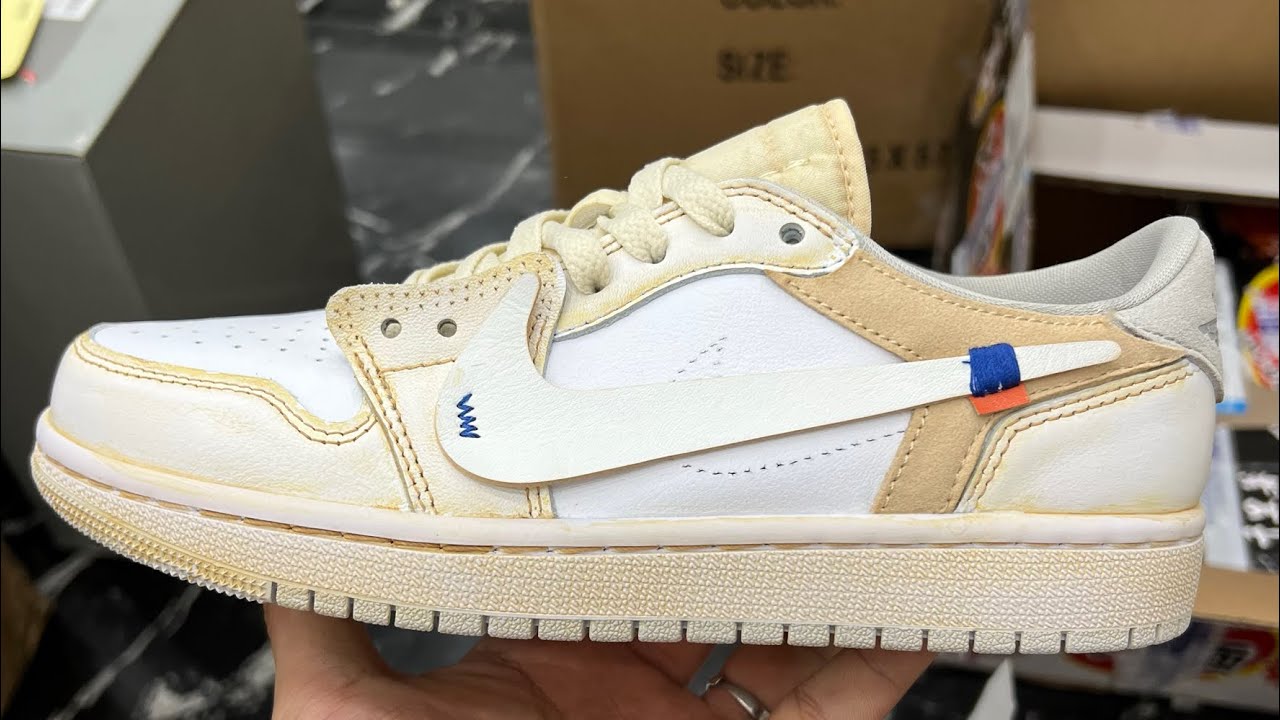 Off-White x AJ1 Low Custom King James - YouTube