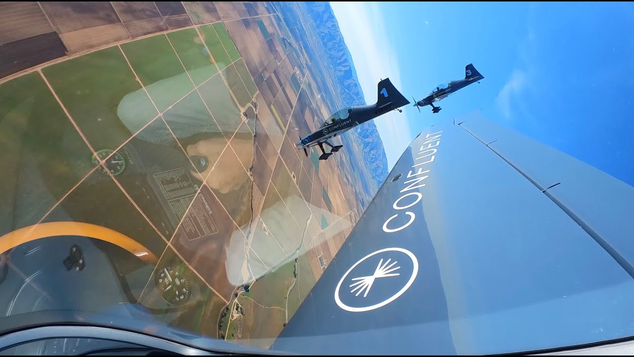 3 Gamebird GB1 aircraft performing formation aerobatics - YouTube