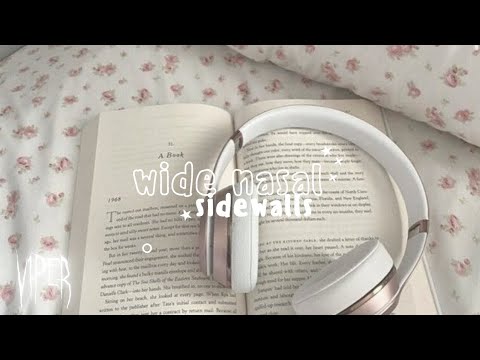 wide nasal sidewalls.