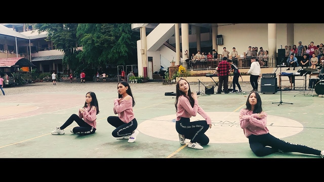 Dance SMA Katolik Rex Mundi Manado "Valentine Day" - YouTube