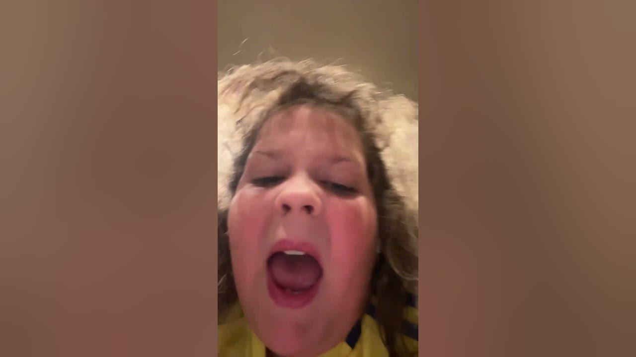 emoji acting challenge - YouTube