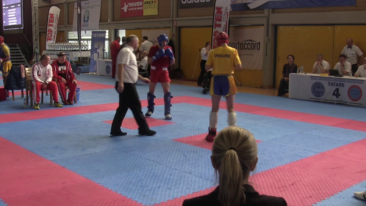 Artur Rudenko v Patryk Kurylek WAKO European Championships 2016 - YouTube