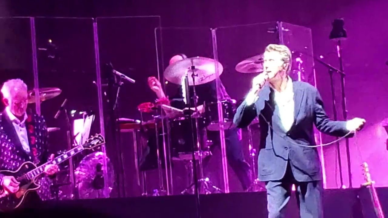 Roxy Music Oh Yeah Sept 19 2022 United Center Chicago nunupics - YouTube