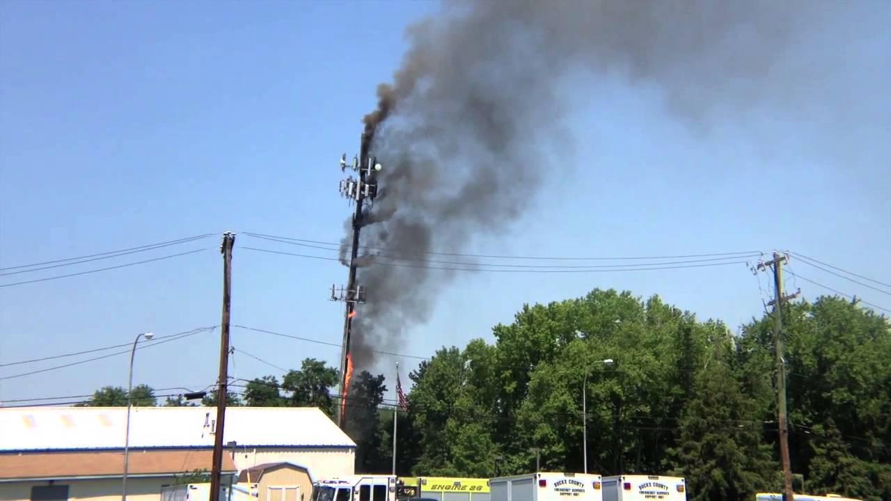 Cell tower fire - YouTube