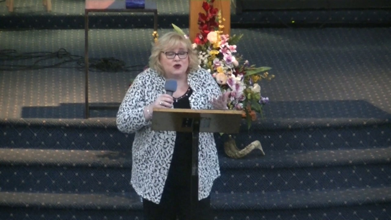 Spotlight - Carol Dickey - God Has a Way for You - YouTube