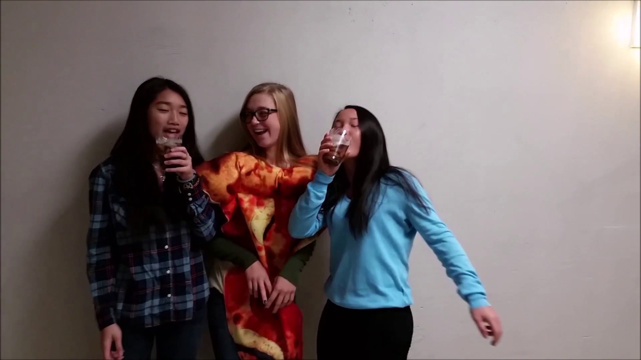 Animal Farm Newscast BLOOPERS & BEHIND THE SCENES! (ft. AiYi) - YouTube