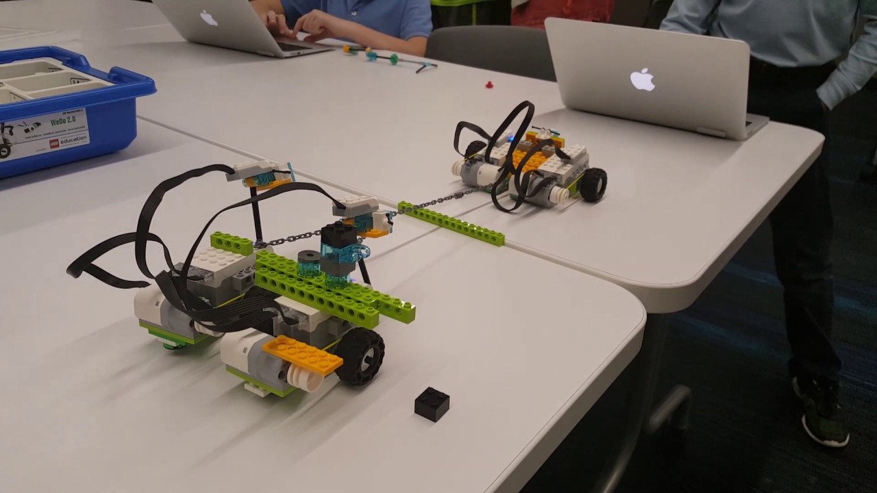 Robot tug of war - YouTube