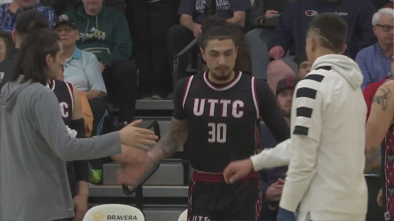 Basketball: BSC Sweeps UTTC on Sophomore Night - YouTube