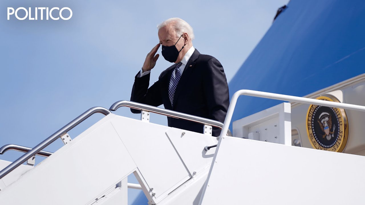 Biden trips on stairs of Air Force One - YouTube