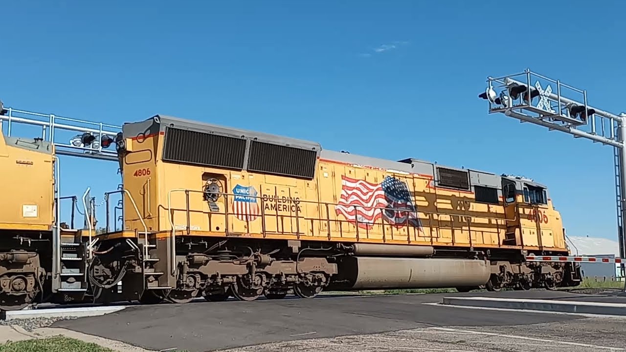 SB Union Pacific Local Freight Train in Greeley Co! # ...