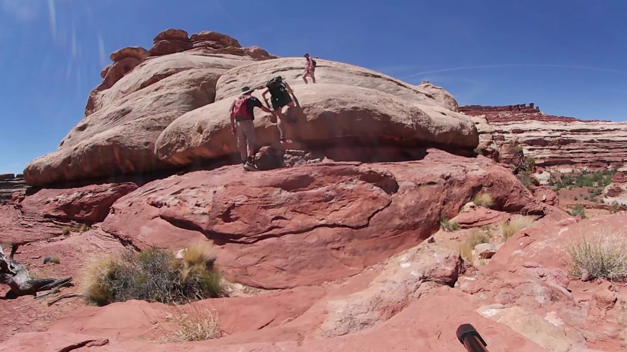 Maze Overlook Trail, Canyonlands National Park, Utah (360° Video) - YouTube