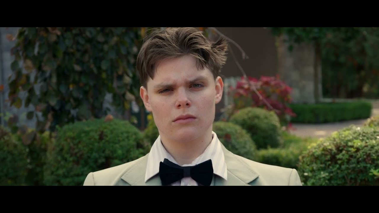 Bear-ly Committed (Short Film) - YouTube