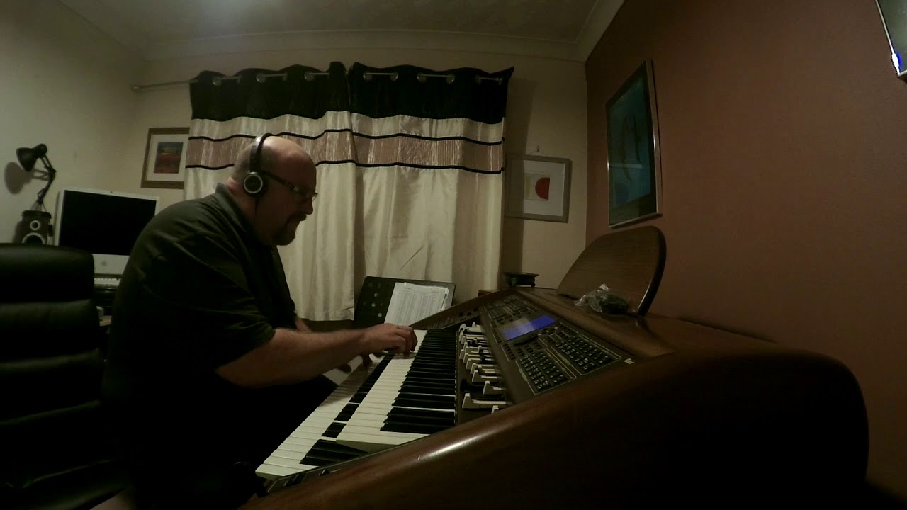 :Clive Shepherd on Bohm Excellence 300 Orgel Playing Finally live on ...