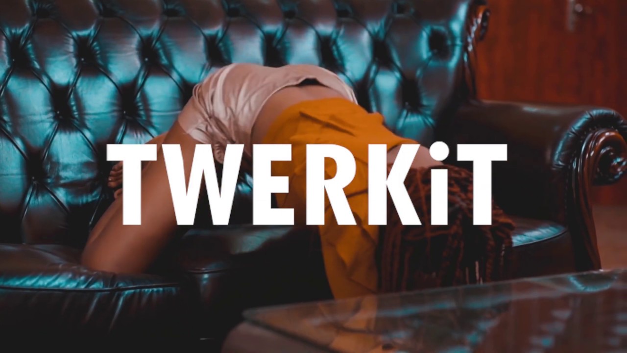African Girl Twerks Youtube