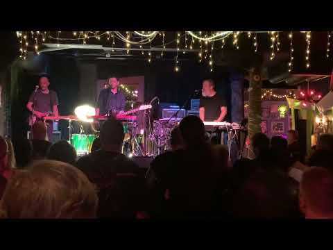 Roma 79 Bottom of the Hill SF, CA Sept 3, 2023 - 9 - Gold