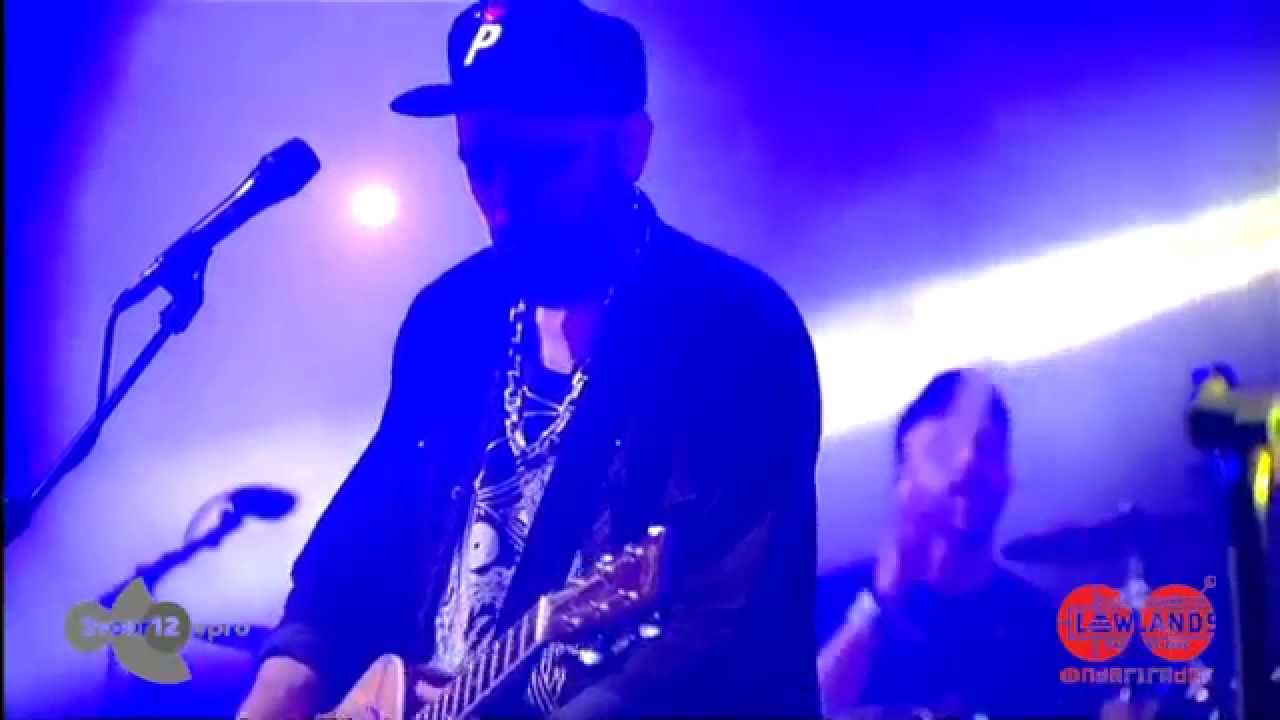 Fink - Warm Shadows - Lowlands 2014 - YouTube