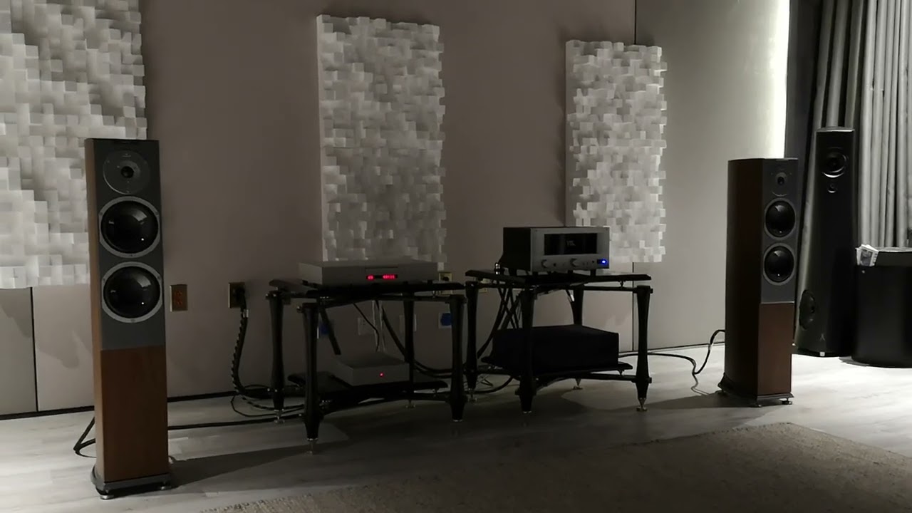 Audio Vector R3 Signature/VTL IT-85/Densen CD player (piano) - YouTube