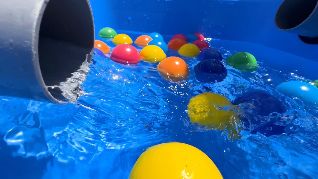 Spinning bucket☆Water marble run - YouTube