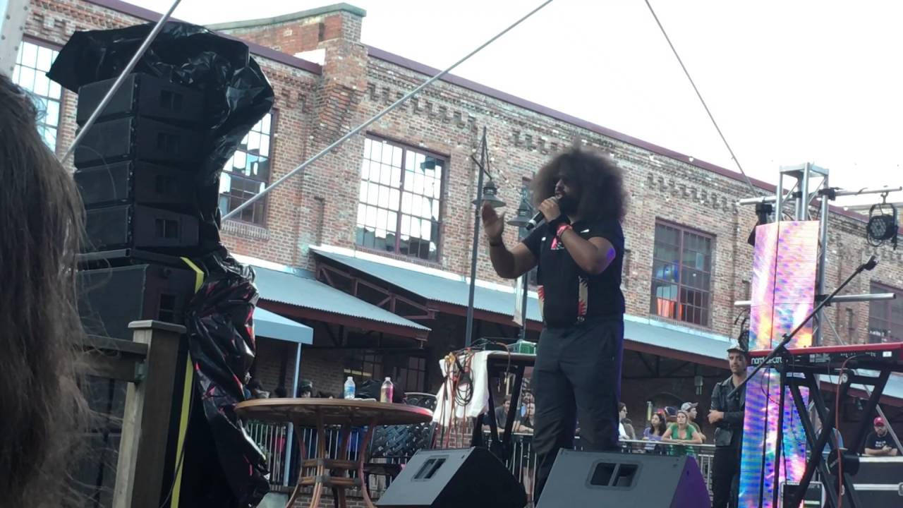 Reggie Watts | MOOGFEST 2016 Performance | Part 2 - YouTube