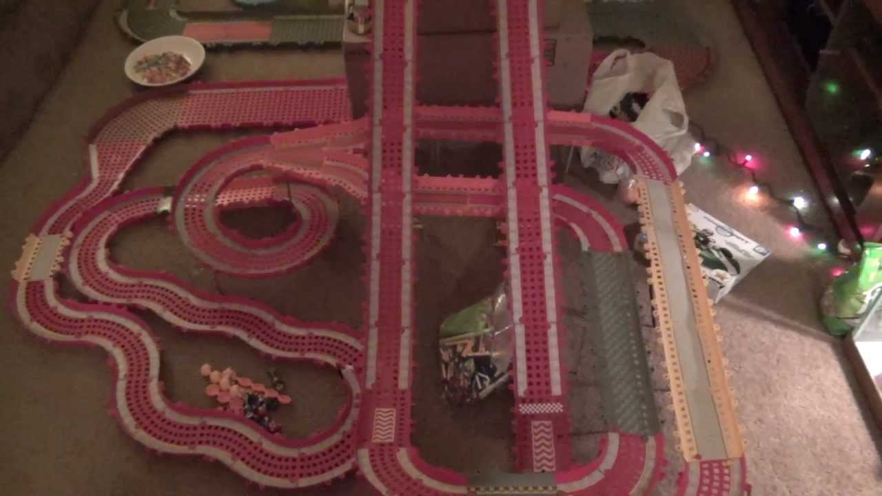 K'Nex Mario Kart Wii - Wario's Gold Mine Sneak Peek - YouTube