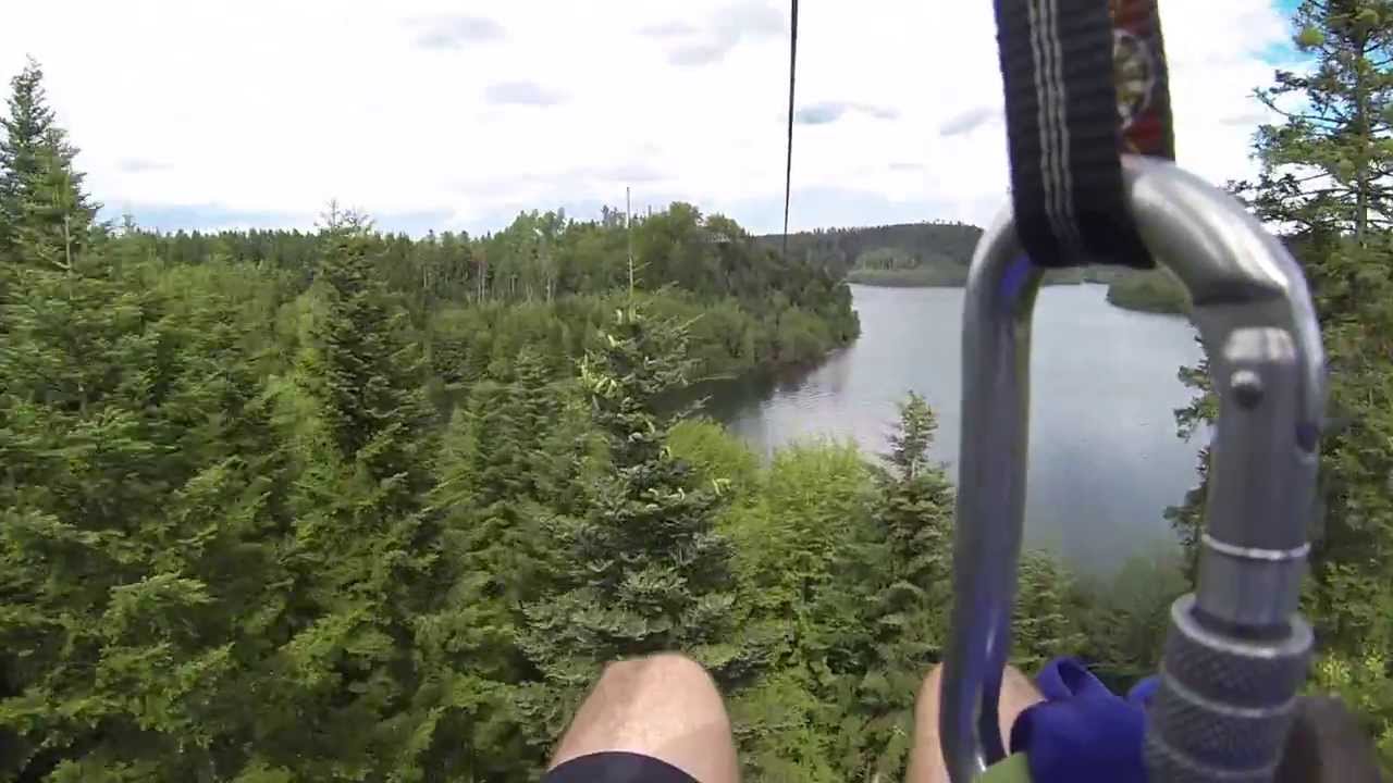 Tyrolienne Lac de pierre percée - YouTube