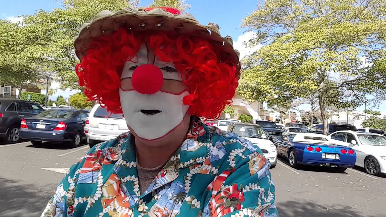 Chris Da Clown's Selfie Show #1 - YouTube