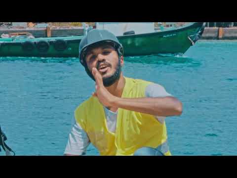 MTCC Boat Yard D9 - YouTube