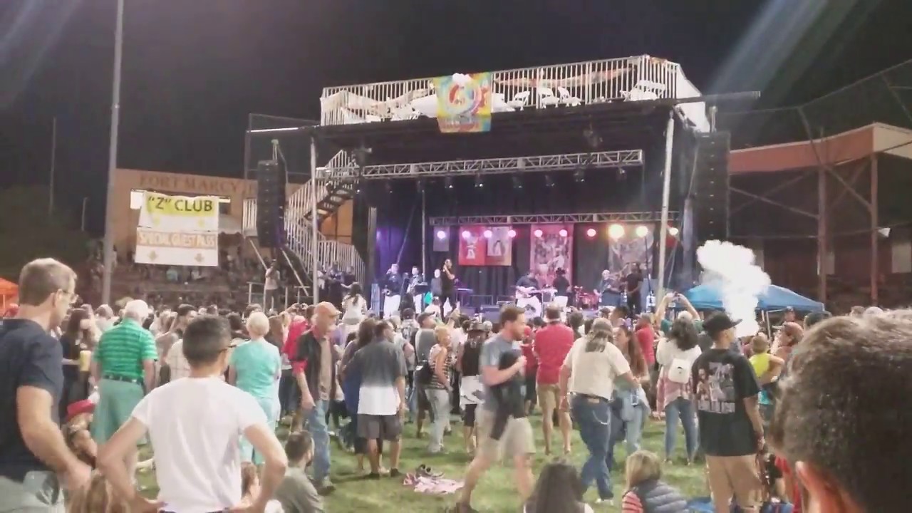 Tobias Rene Performs At Zozobra 2018! - YouTube