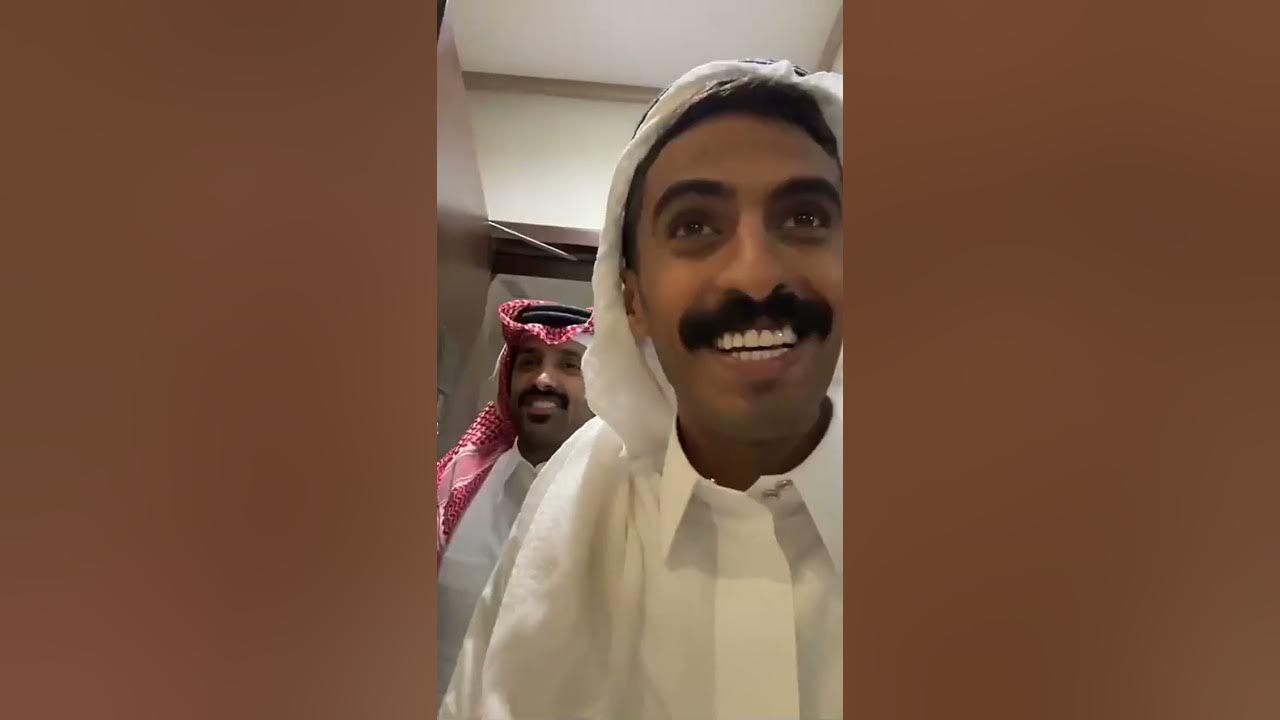 محمد العويسي طرد عامر بن منير وفلاح بعد مانسوه في الفندق🤦🏻♂️ Youtube