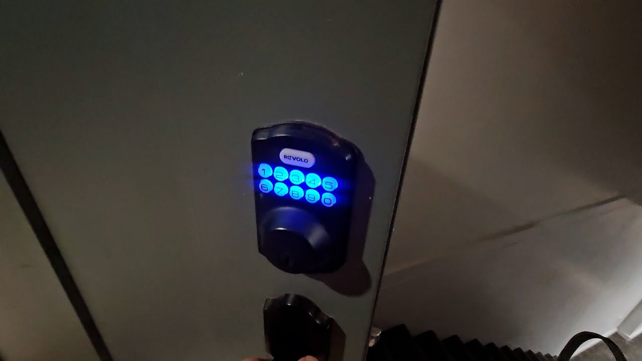 Review for Revolo RE001 Electronic Keypad Deadbolt, Keyless Entry Door ...