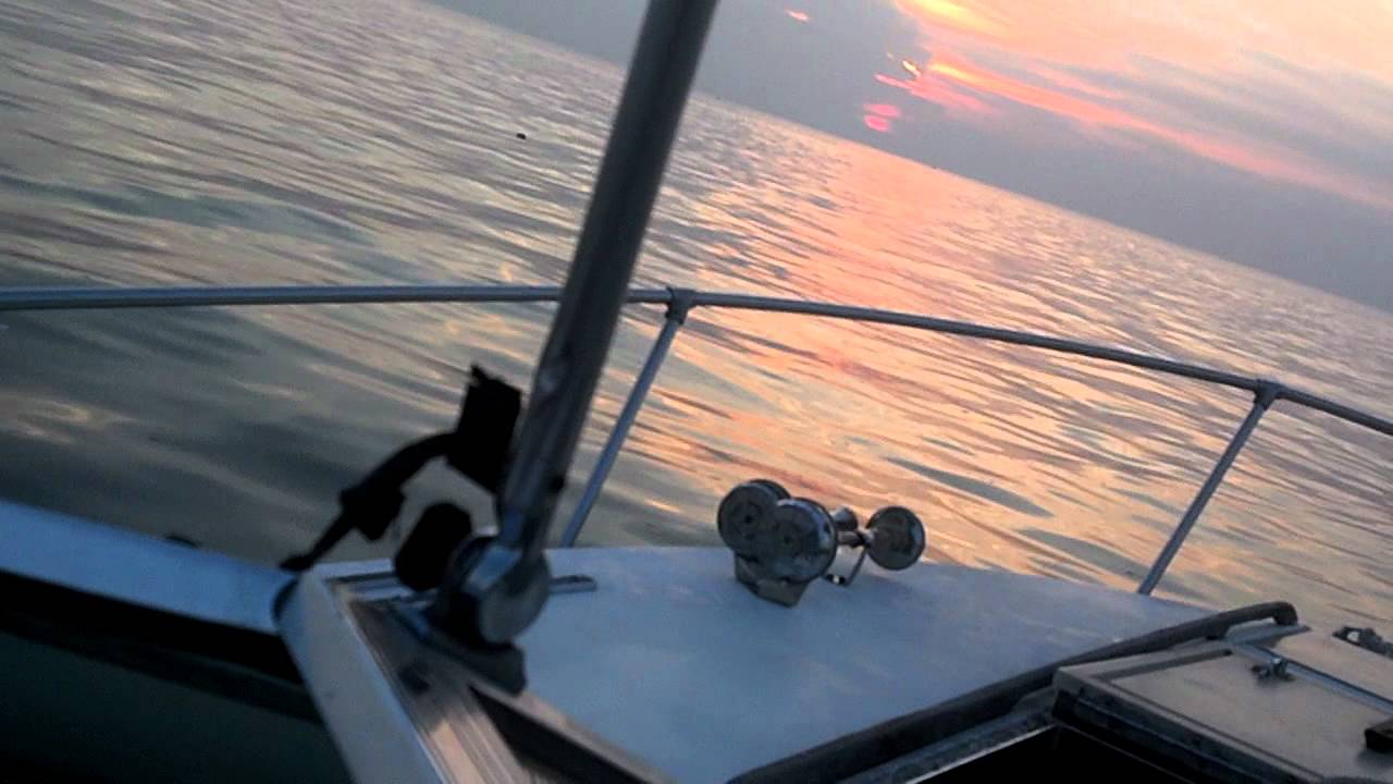 Boat Ride Sea Ray srv240 - YouTube