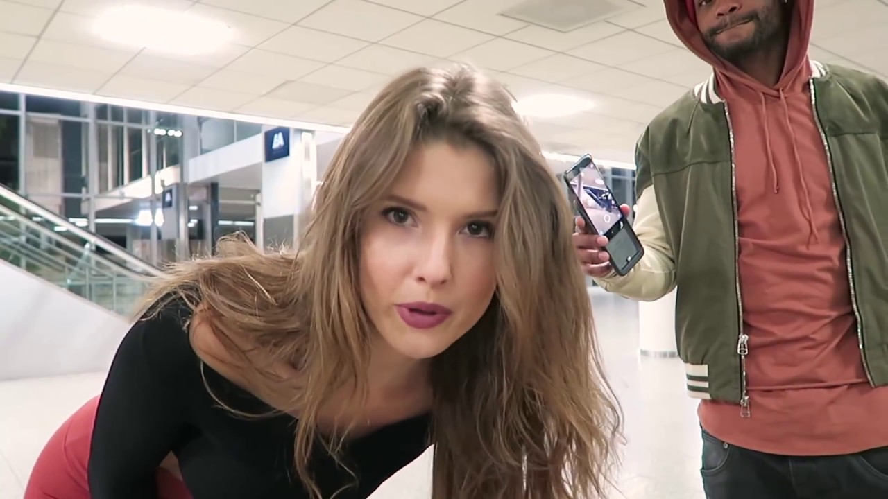 BACKSTAGE PASS!!!!!! ADE | MARTIN GARRIX - YouTube