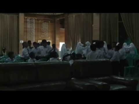 PESANTREN TERPADU SERAMBI MEKKAH, MASA ORIENTASI SANTRI/AT BARU,27-7- 2015. - YouTube