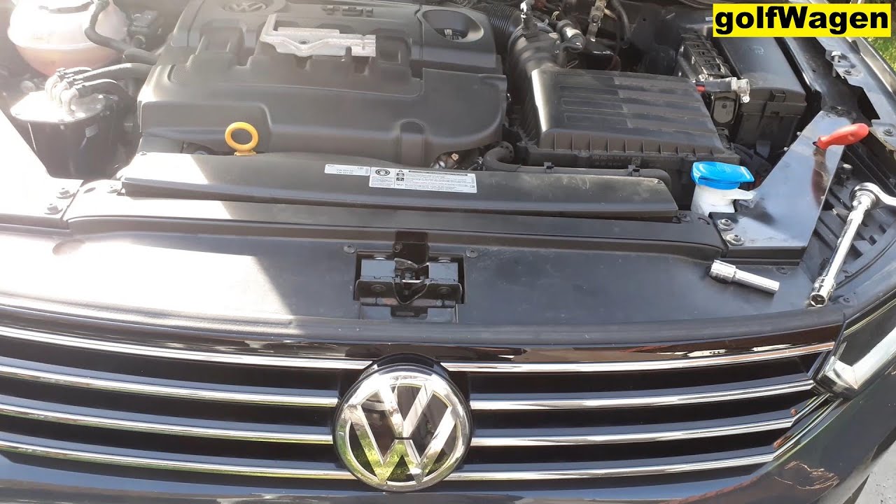 VW Passat B8 coolant temperature sensor location / removal - YouTube