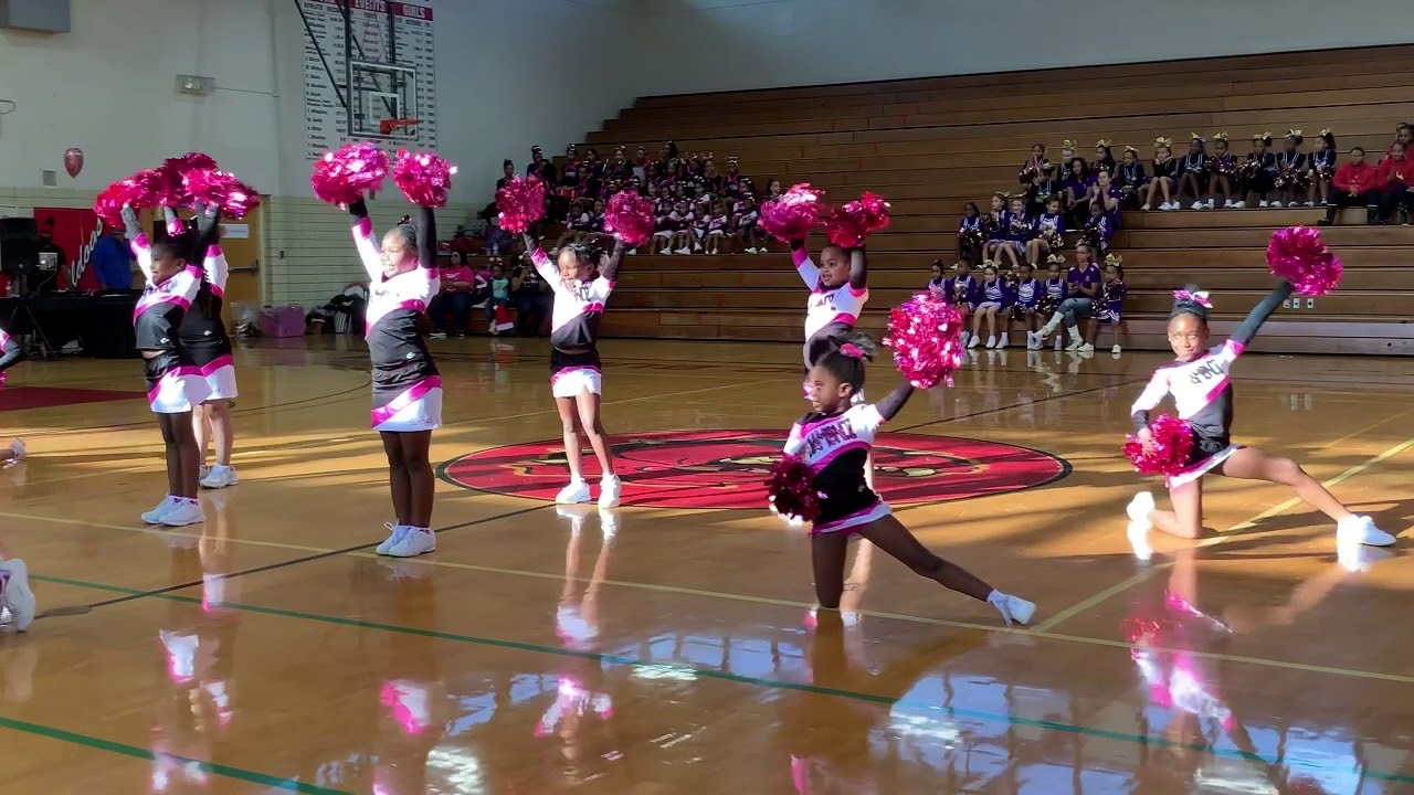 TaylorMade Cheerleading Factory’s “Showcase Your Spirit” Holiday ...